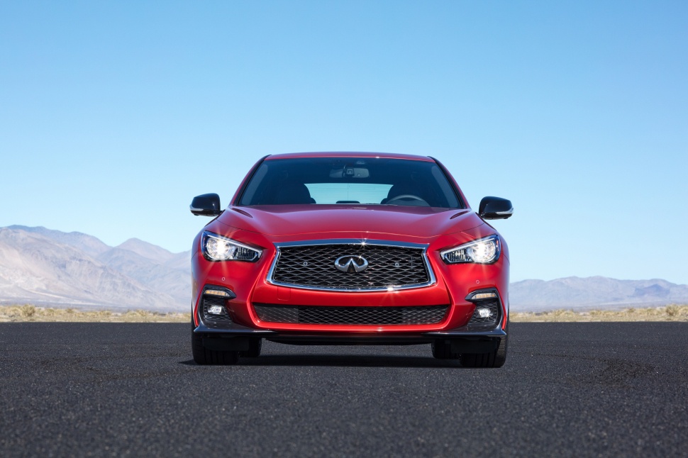 Infiniti Q50 (facelift 2017) 3.0t V6 (400 Hp) AWD Automatic